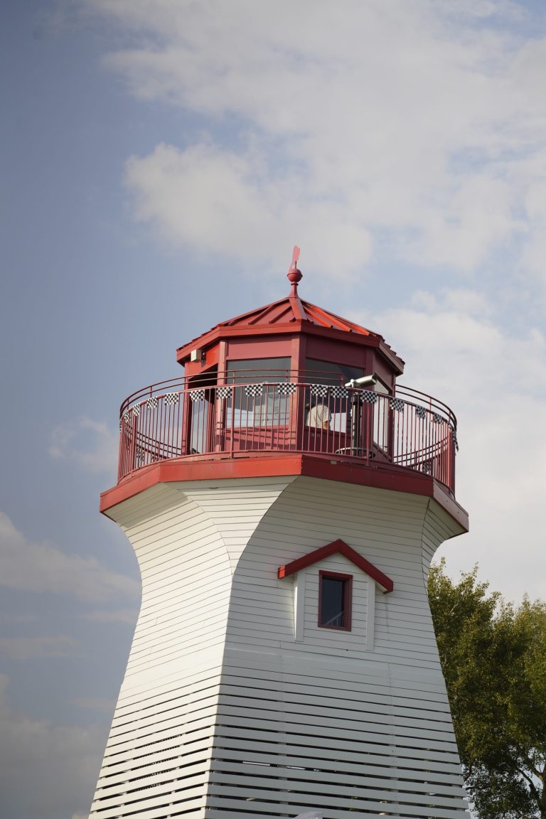 Terrace Bay Lighthouse Lookout - Superior Country