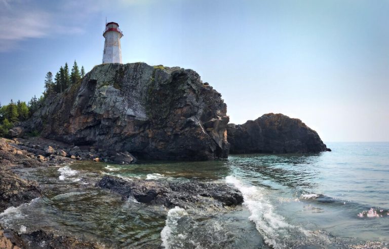 Boat Tours and Charters - Superior Country